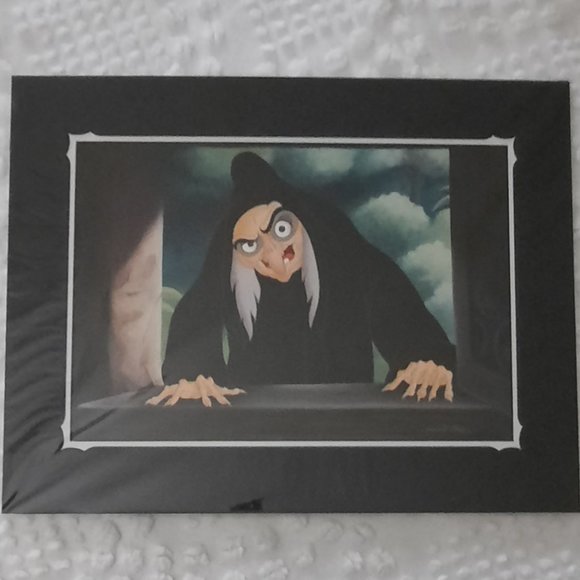 Disney | Holiday | Snow White Walt Disney Character Art Halloween Decor ...